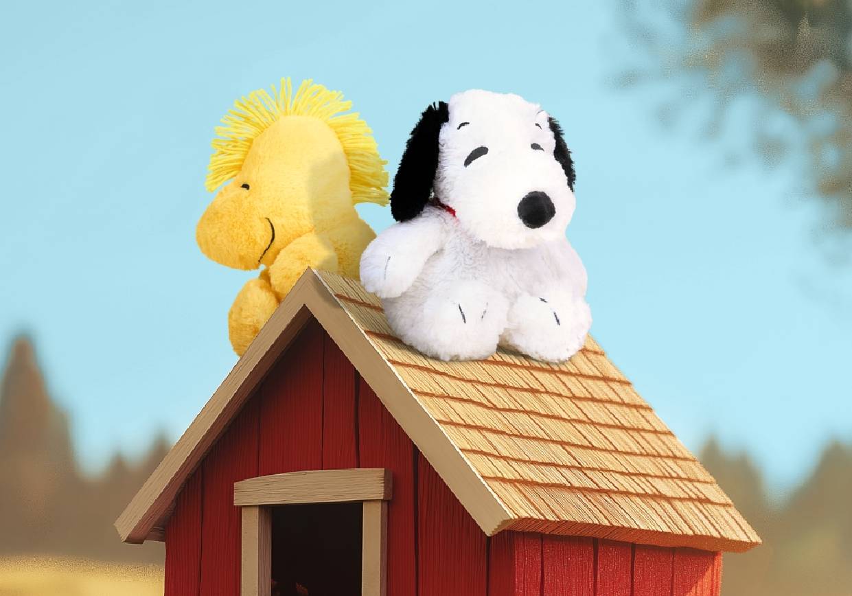 The History of Snoopy: From Comics to Pop Culture Icon | Warmies USA